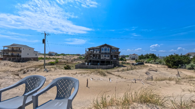 1672 Sandfiddler Rd.